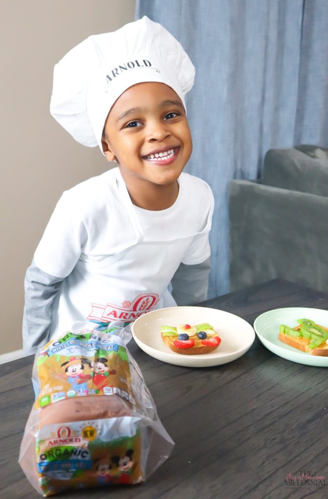 Fun Breakfast Toast Faces - The Millennial Stay-At-Home Mom